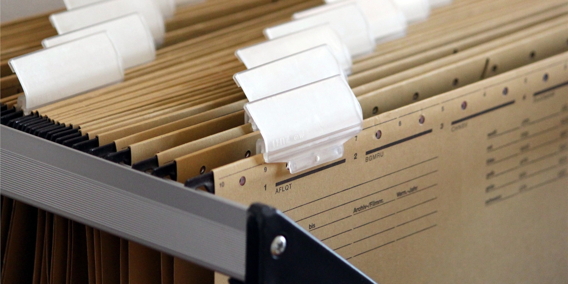 Rédaction de dossiers : normes et guide de pratique pour les T.S. et ...